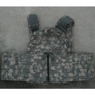 米軍放出イーグルMBAVプレートキャリアUCP迷彩(ACU迷彩)SMALL/MEDIUM - ミリタリーサープラス キャンプ・ビッキー